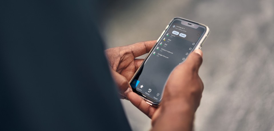 Genetec Web App and Genetec Mobile | Genetec