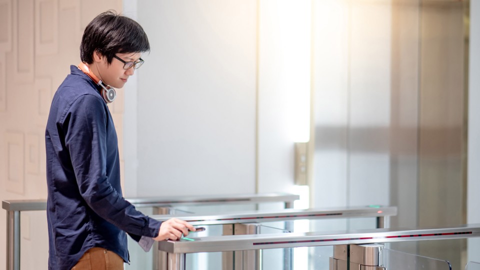 Six considerations for upgrading your campus access control